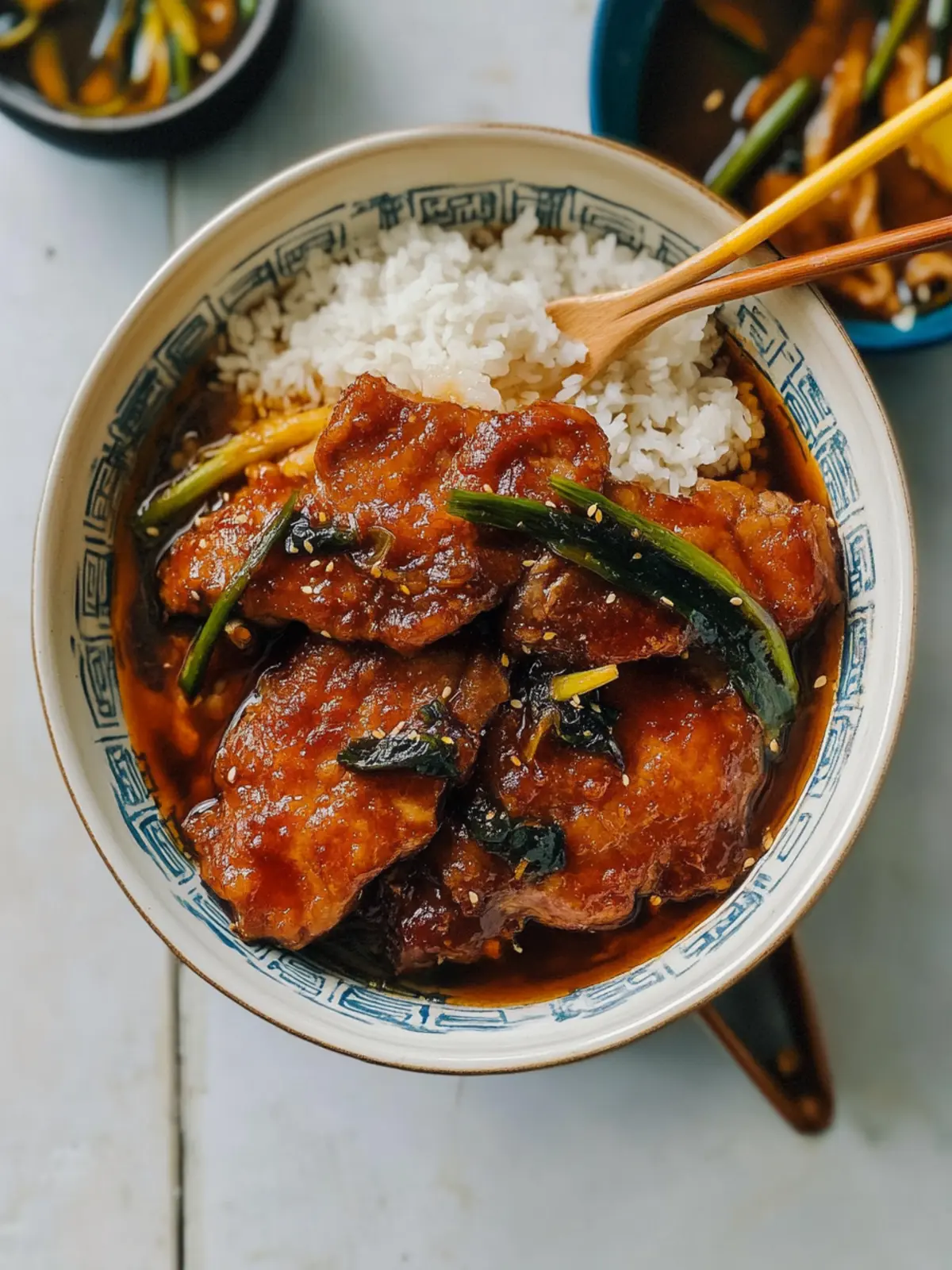 Irresistible Shanghai-Style Braised Pork Chops with Scallions